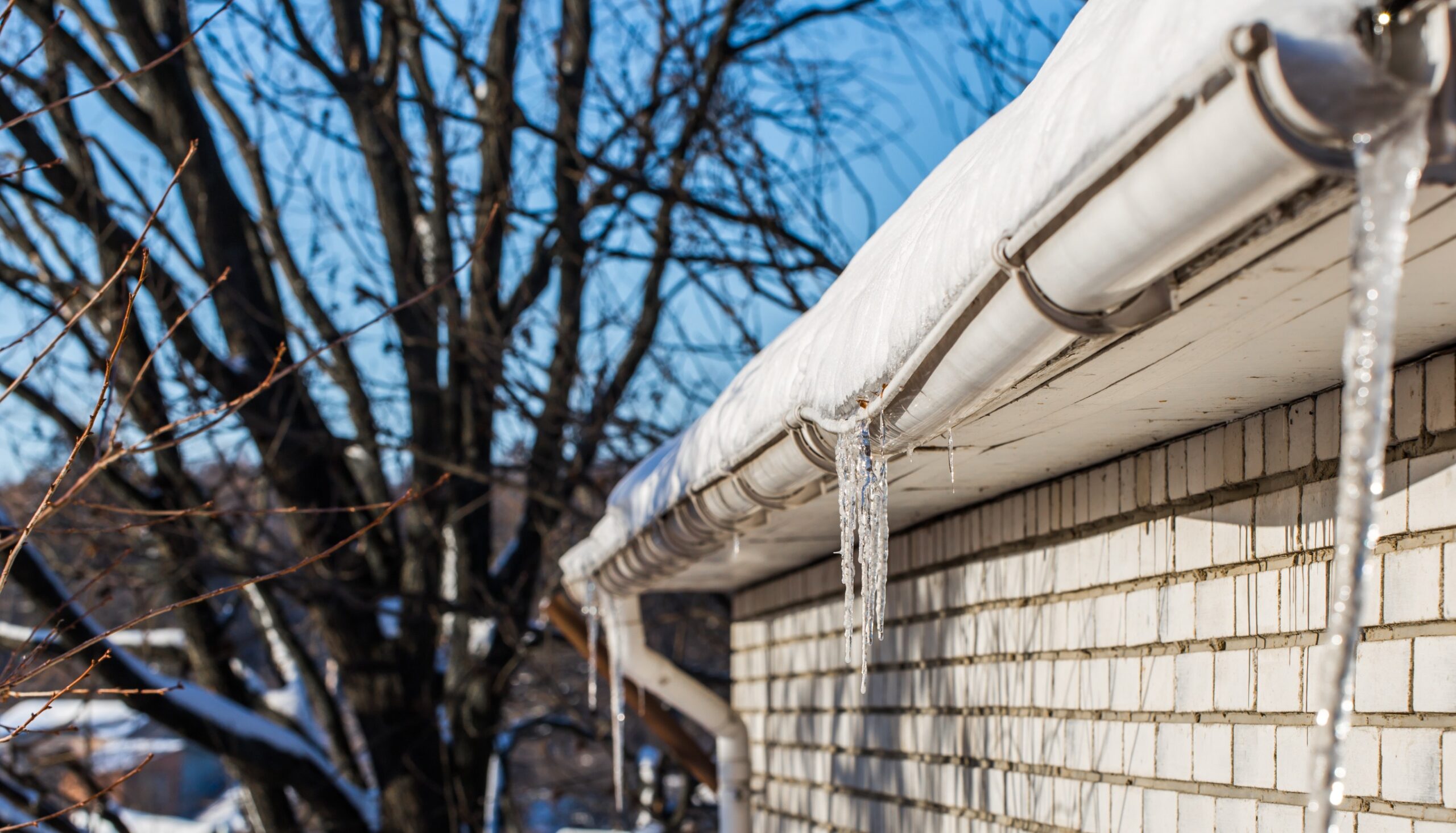 How to Repair Sagging Gutters: A Step-by-Step Guide